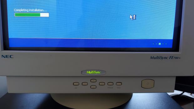 NEC MultiSync FE700+ Retro CRT monitor