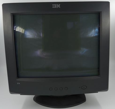 Retro CRT monitor IBM E74 katodni