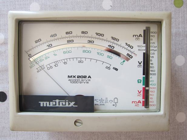 multimeter univerzalni instrument Metrix MX 202 A