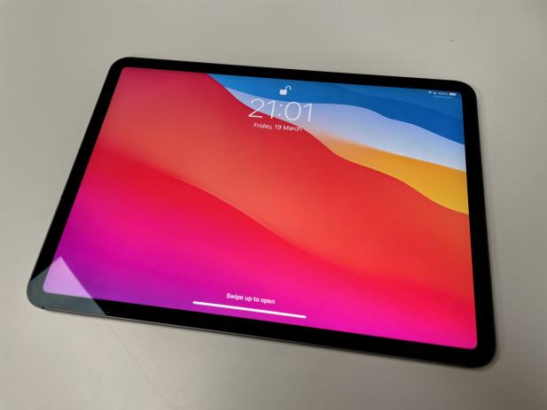 Apple iPad Pro 11, 256 GB, Wi-Fi + Cellular