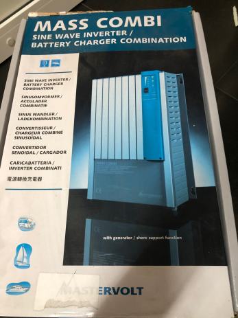 Mastervolt Mass Combi 12/2500/100 polnilec, inverter