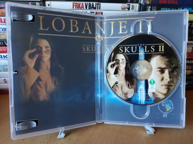 The Skulls (2000) in Skulls II (2002)