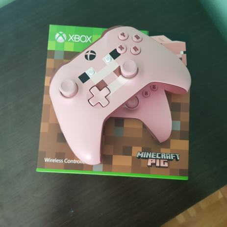 XBOX ONE controller pig edition