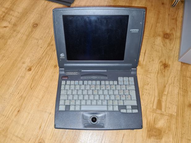 COMPAQ ARMADA 2860E