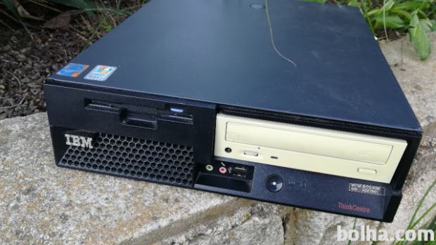 IBM ThinkCentre pentium 4 vintage namizni računalnik PC