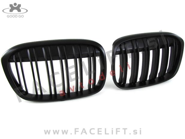BMW X1 / F48 (15- ) / ledvičke / črne (mat)