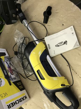 Karcher VC5 sesalec