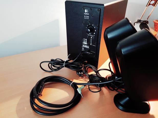 LOGITECH zvočniki X230