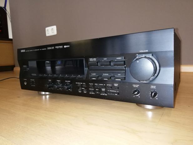 YAMAHA AV RECEIVER RX-V392 RDS