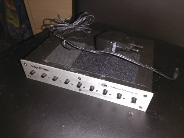 RJM amp gizmo MIDI switcher