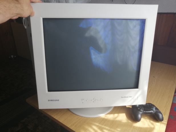 Samsung SyncMaster 1100DF - CRT monitor - 21