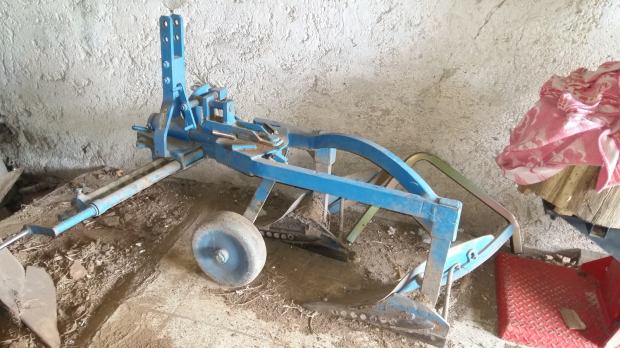 Plug dvojček Grattoni