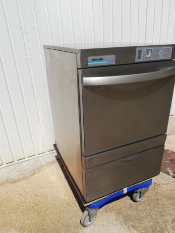 POMIVALNI STROJ WINTERHALTER GS 402