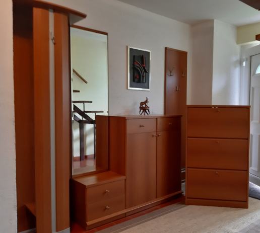 ALPLES POHIŠTVO ZA PREDSOBO