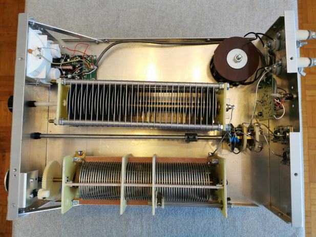 Antenski tuner MFJ-986