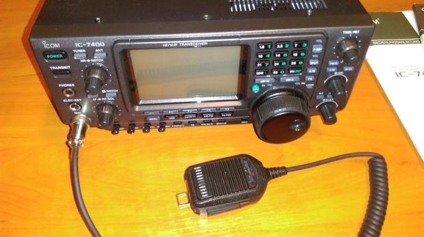ICOM IC-7400