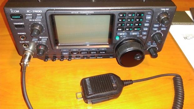 ICOM IC-7400