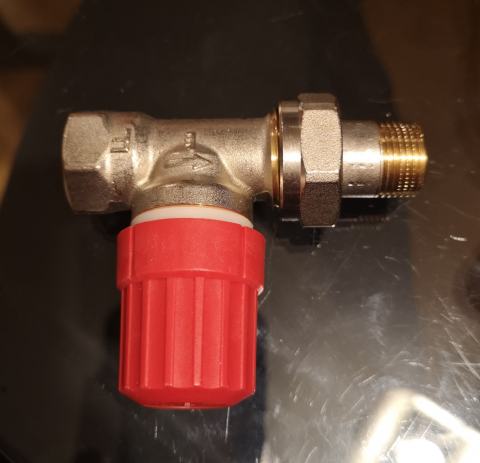 Radiatorski termostatski ventil Danfoss RA-N 10 3/8 - NOV