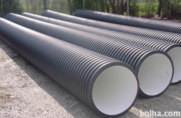 Plastične cevi fi 600mm kupim