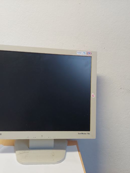 monitor Samsung syncmaster 710v