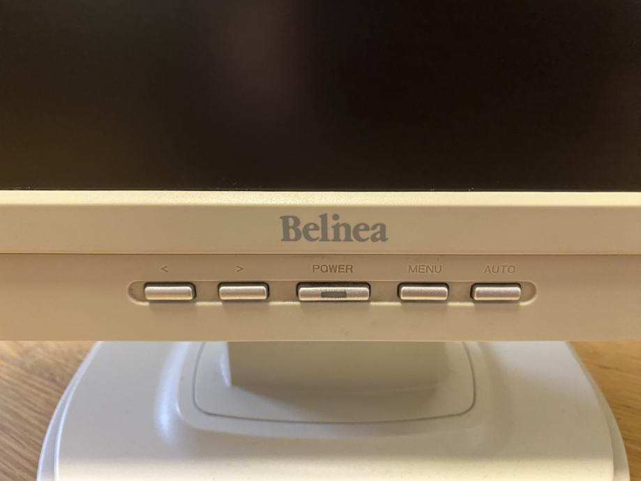17 monitor 1280x1024 z vgrajenimi zvočniki - Belinea