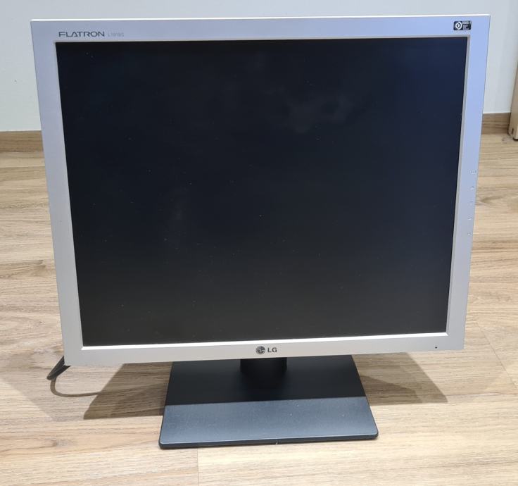 Monitor LG Flatron 19