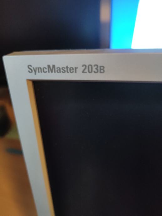 Samsung monitor - SyncMaster 203b