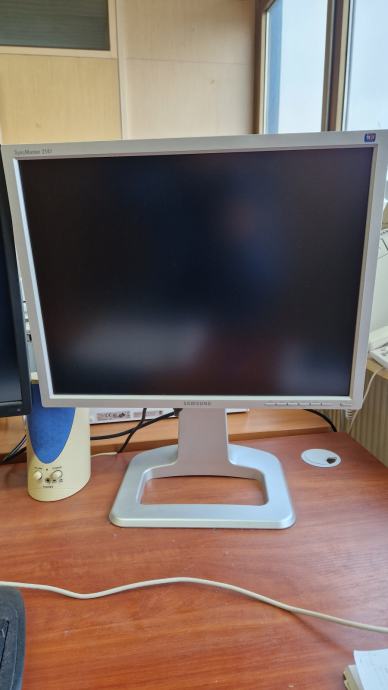 SAMSUNG SyncMaster 214T TFT zaslon