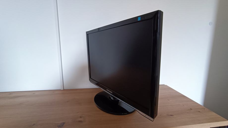 Prodam Monitor Samsung 2253BW