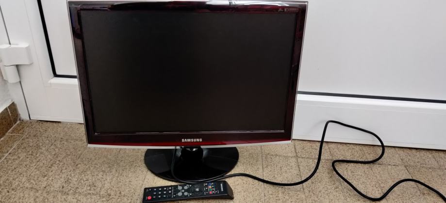 Rabljen monitor Samsung T220HD