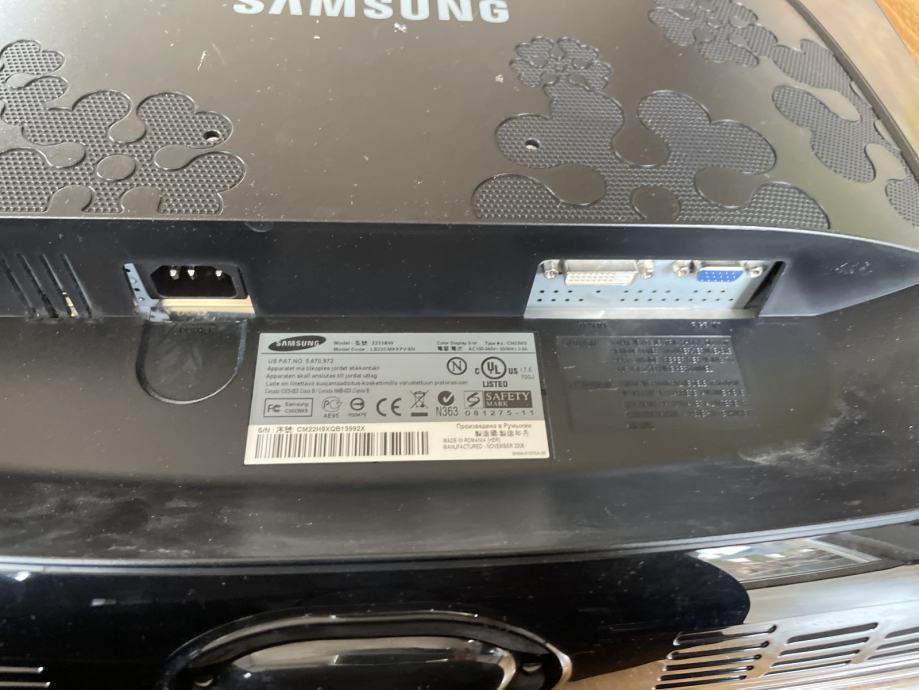 Samsung 2233BW 22 LCD monitor