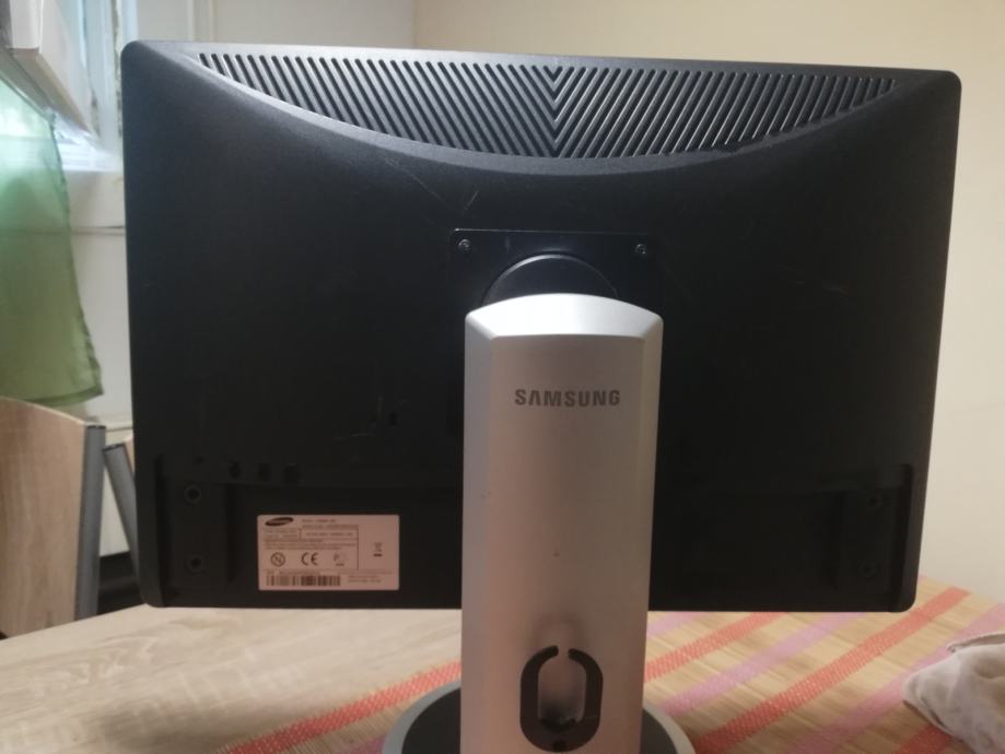 Samsung LCD Monitor Syncmaster 226BW