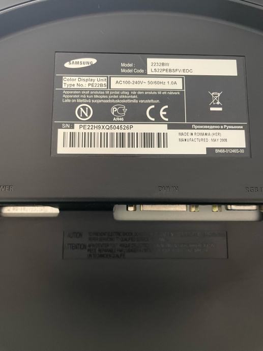 Samsung SyncMaster 2232BW 55.9 cm (22) 1680 x 1050 pixels Black