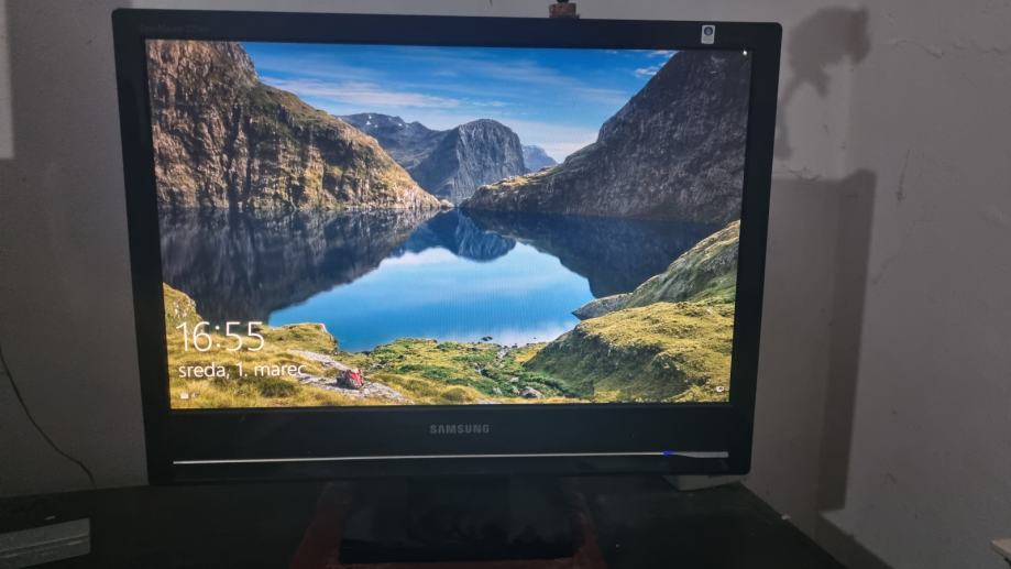 Samsung SyncMaster 225MW 55,9 cm (22) 1680 x 1050 slikovnih pik HD