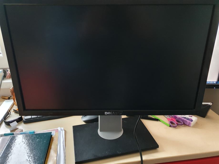 Prodam LCD LED monitor Dell U2311Hb Widescreen