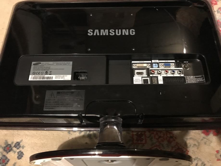 Monitor 24 + TV Tuner Samsung (SyncMaster P2470HD)