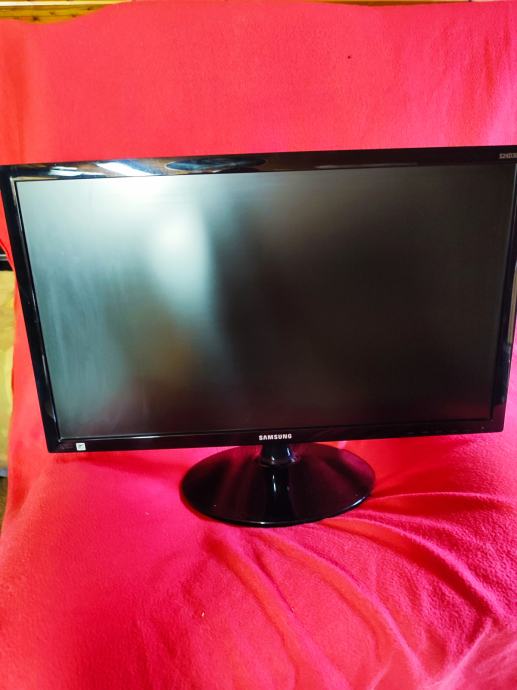Monitor 24 SAMSUNG S24D300H