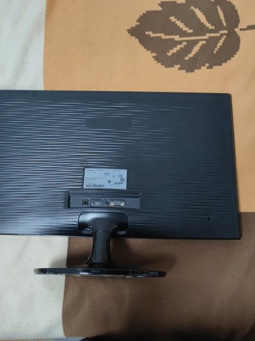 Samsung 24C330 monitor