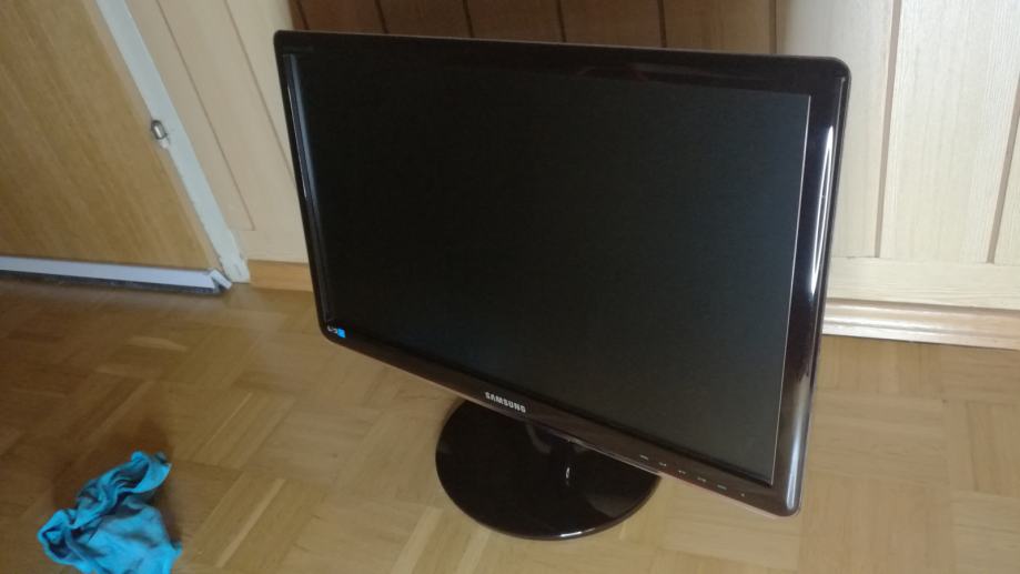 Samsung S24A350H 24 inčni Widescreen LED monitor