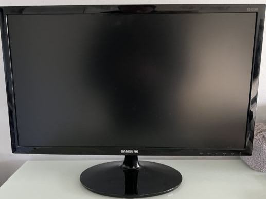 SAMSUNG S24D300H Business Monitor 24 LED