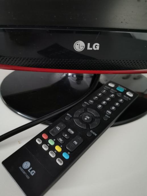 Ugodno LG monitor