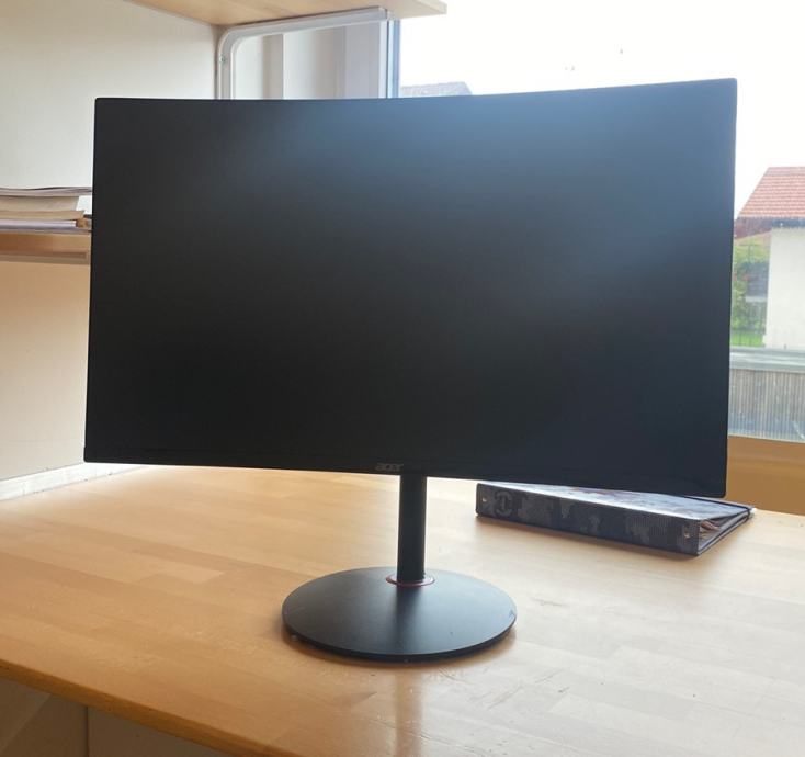 ACER Nitro XZ270Xbmiiphx VA FHD 240 Hz monitor
