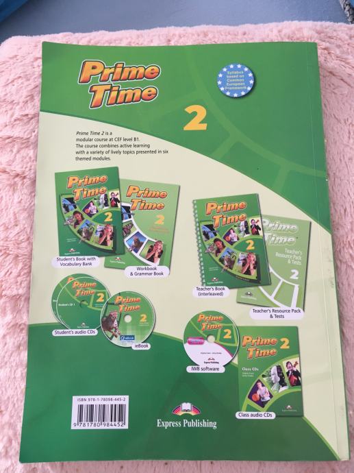 učbenik Prime Time 2