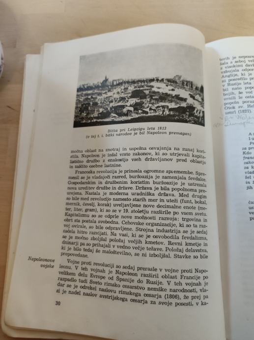 Starejši učbenik Zgodovina 7. Vasilij Melik, Ferdo Gestrin 1977