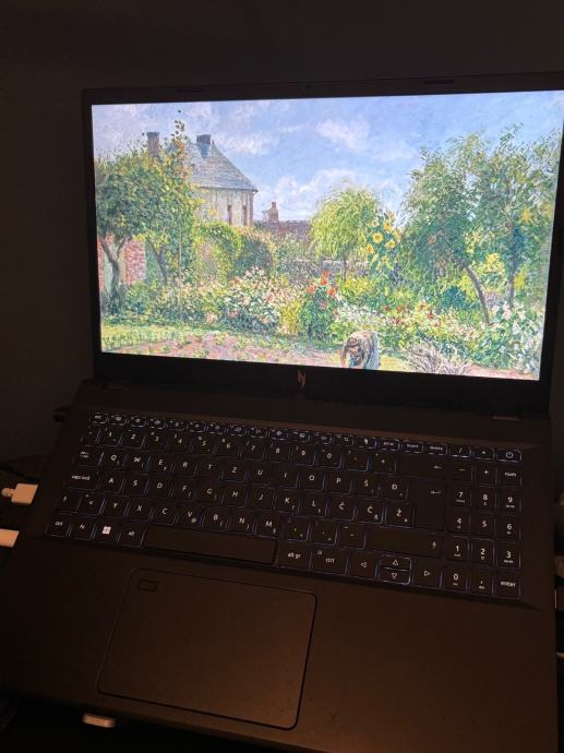 Acer Nitro V15 (2024) možna menjava za macbook
