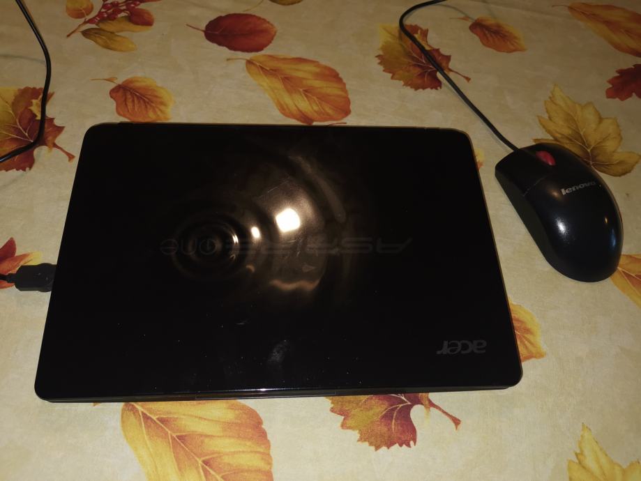 Mini prenosnik Acer Aspire One 722-C52kk