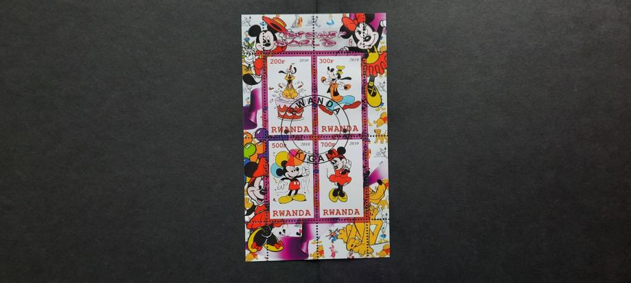 Disney-evi junaki (II) - Ruanda 2010 - blok 4 znamk, žigosan (Rafl01)