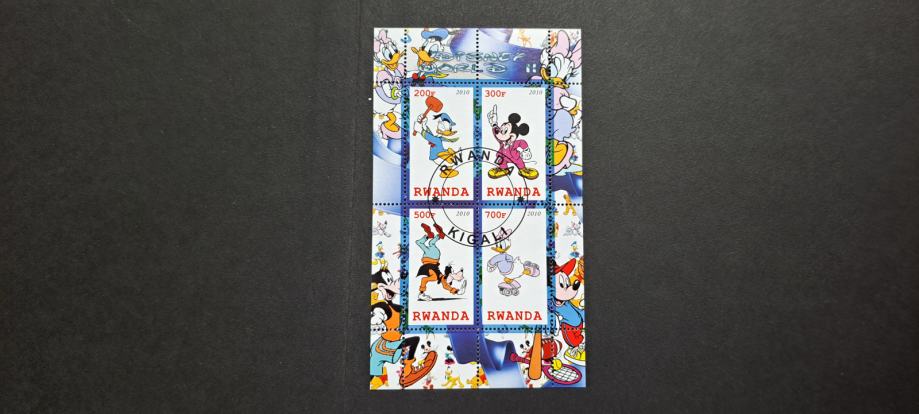 Disney-evi junaki (I) - Ruanda 2010 - blok 4 znamk, žigosan (Rafl01)