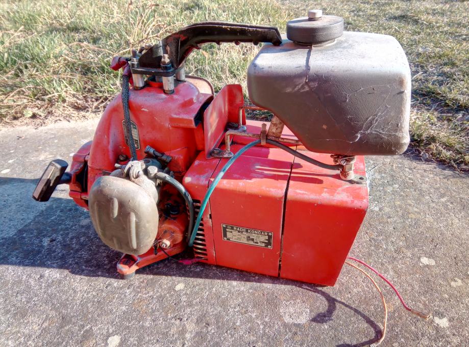 Tomos UMO 06 agregat