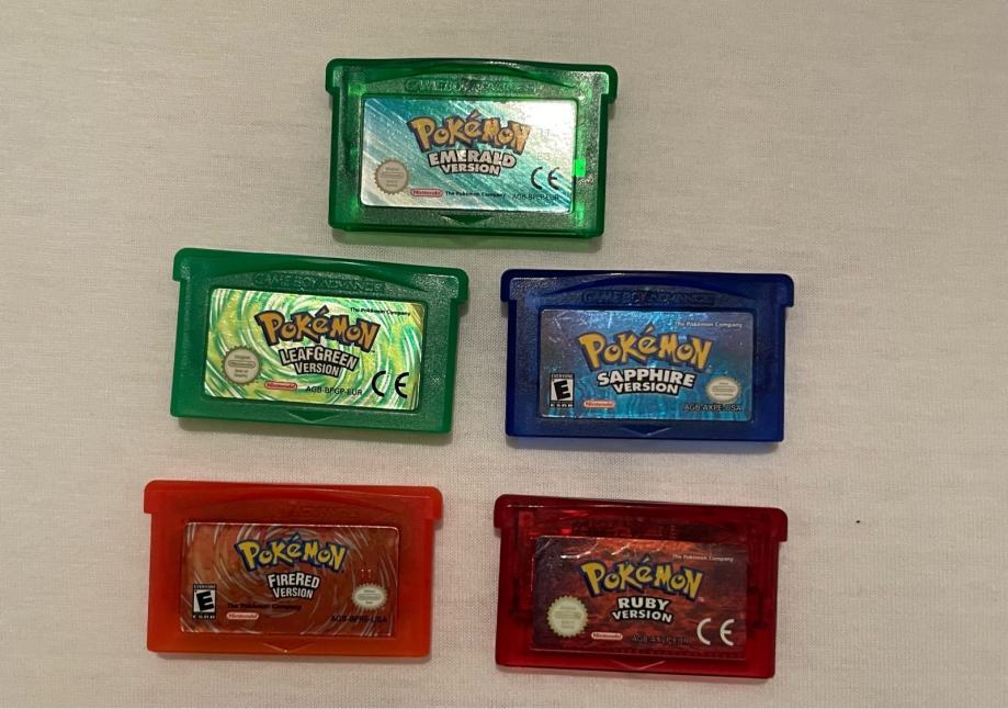 Avtentične Pokemon igre za GBA